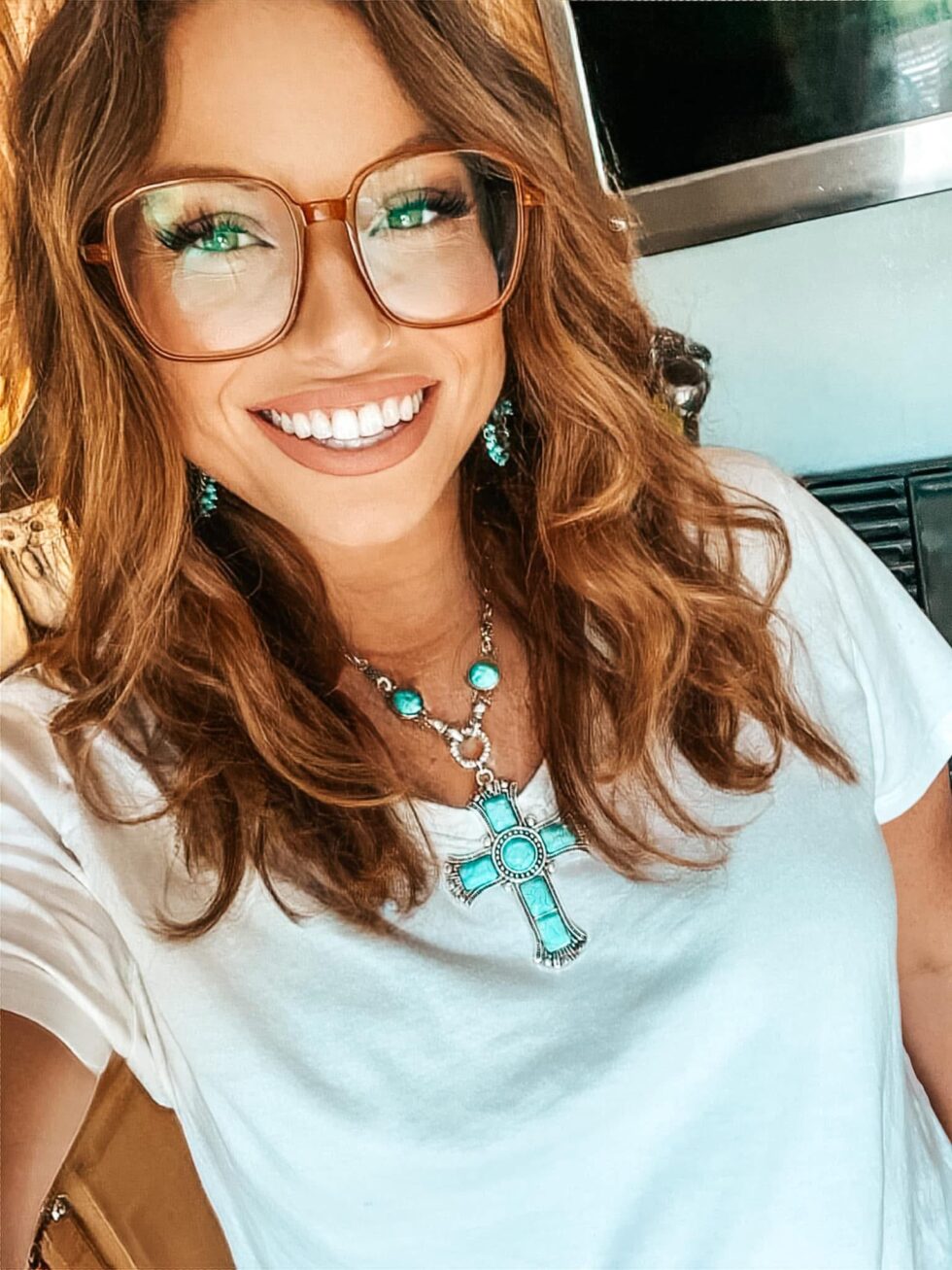 About Us - SAAMS Light